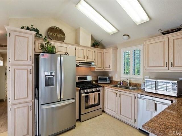 15300 Palm Dr Spc 74, Desert Hot Springs, CA 92240