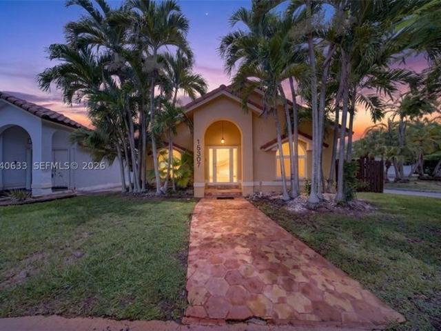 15307 SW 52nd Ter, Miami, FL 33185