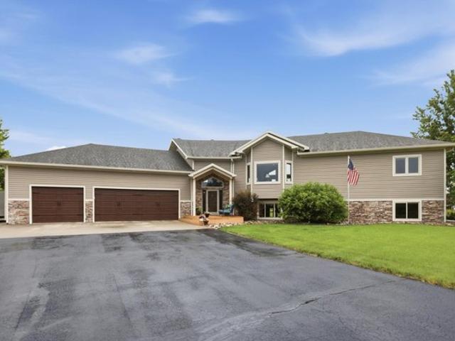 15304 Trillium Trl, Lake Park, MN 56554