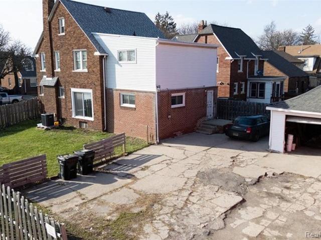 15304 Rutherford St, Detroit, MI 48227