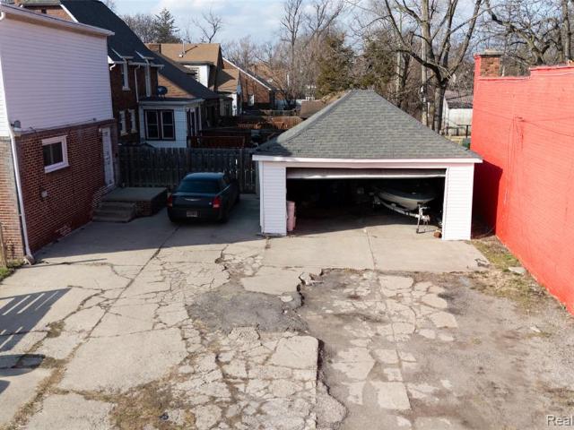 15304 Rutherford Street