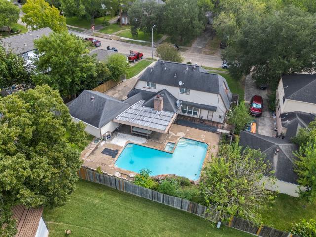 15306 Corona Del Mar Dr, Houston, TX 77083 | MLS #42464 | Compass