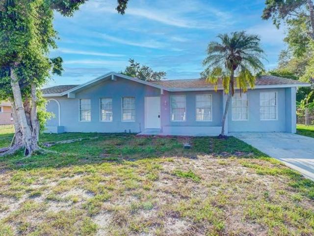 1530 Medford Pl, Lehigh Acres, FL 33936