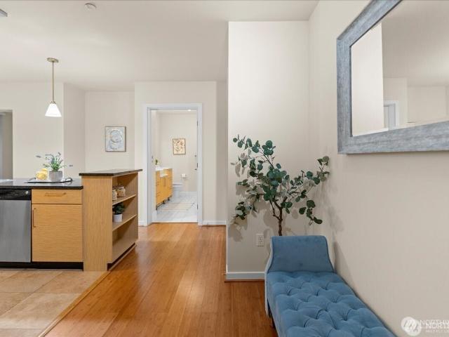 1530 NW Market Street # 502