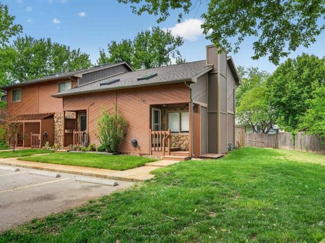 1530 N Smith Cir Unit 101, Wichita, KS 67212