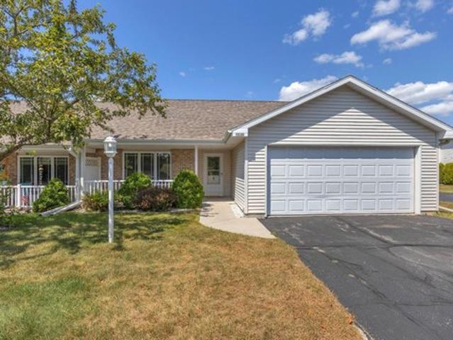 1530 Berrywood Ct Unit 25, Sheboygan, WI 53081
