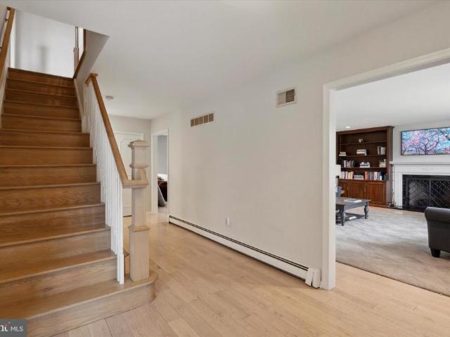 1530 Briar Hill Road