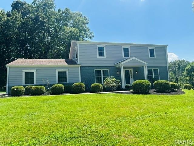 1530 Cornhill Ln, Kirkwood, MO 63122
