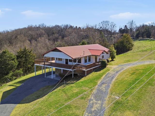 1530 Easterly Road