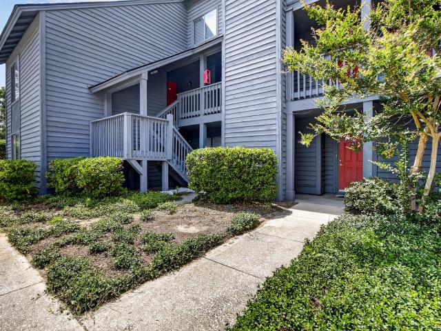 1530 Fort Johnson Road Apt 1e