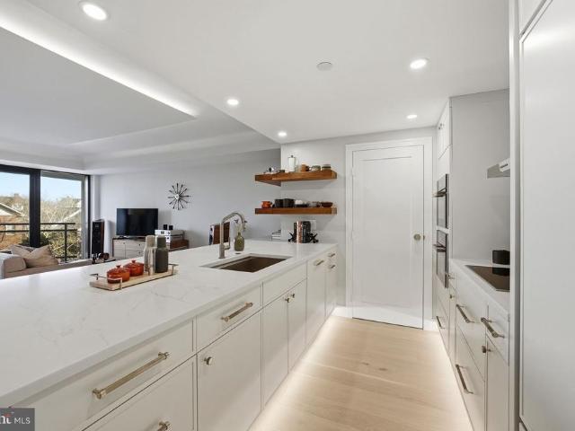 1530 Key Boulevard # 324