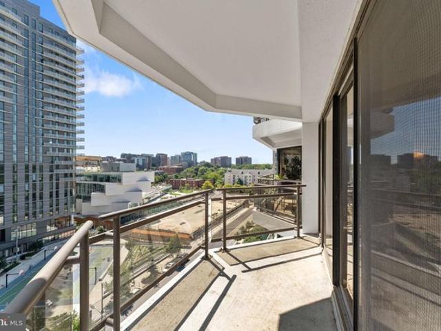 1530 Key Blvd N Unit 1007, Arlington, VA 22209