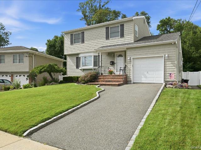1530 Kimberly Court