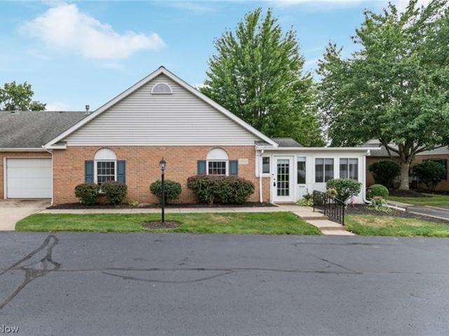 1530 Rhine River Rd NW, Uniontown, OH 44685