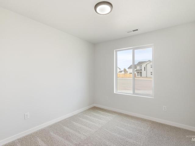 1530 Sunday River St
