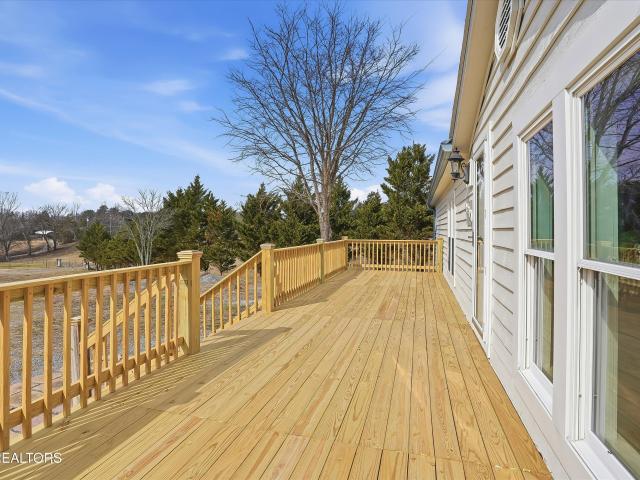 1530 Tom Mccall Rd