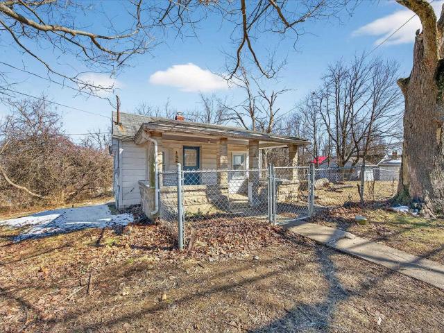 1530 W arlington Road