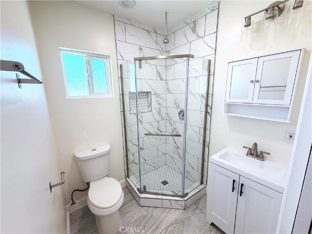 1530 W Kildare