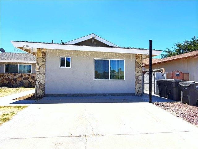 1530 W Kildare St, Lancaster, CA 93534