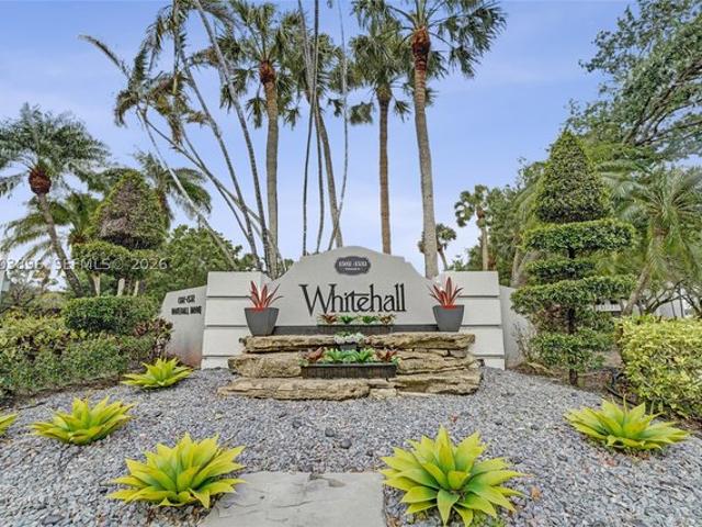 1530 Whitehall Dr Apt 302, Davie, FL 33324