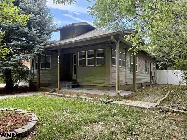 1530 6th St, Gering, NE 69341