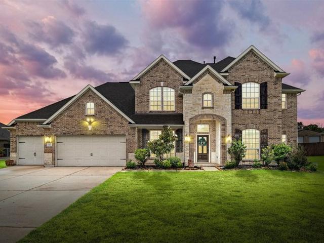 15311 Icet Creek Ave, Mont Belvieu, TX 77523