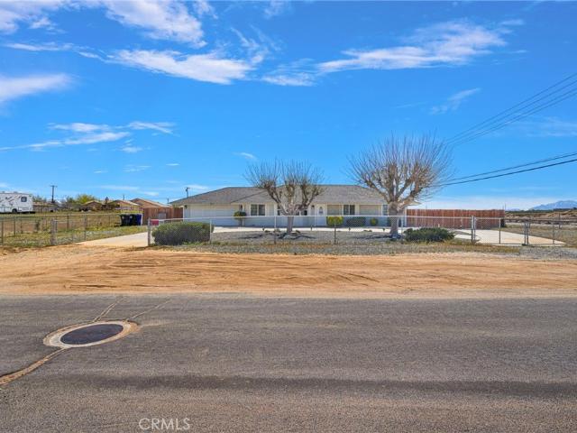 15315 Little Beaver St, Victorville, CA 92395 | MLS #CV26059 | Compass
