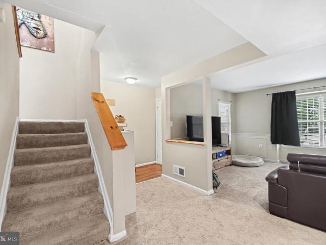 15318 Inlet Place