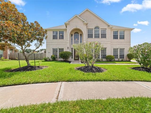 15319 Leila Bend Dr, Houston, TX 77082