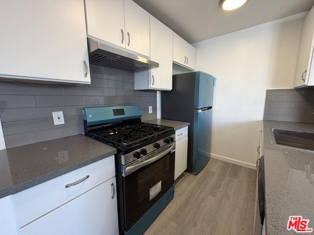 1531 N Detroit St, Unit 214, Los Angeles, CA 90046 | MLS #26673 | Compass
