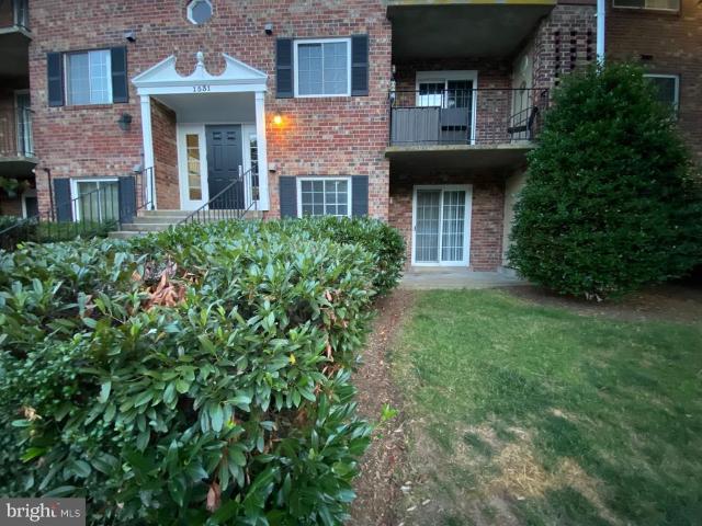 1531 Colonial Drive # 104