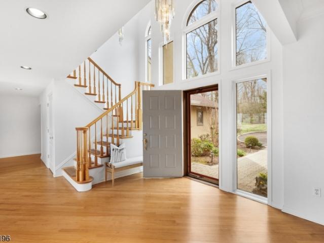 1531 Coles Ave
