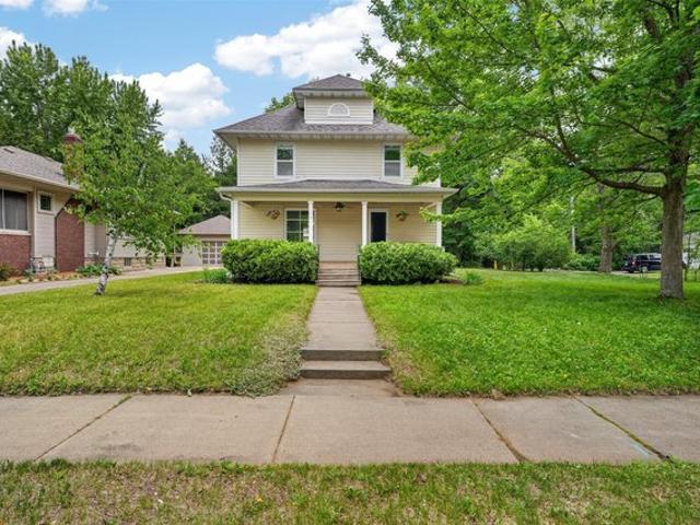 1531 Drummond St, Eau Claire, WI 54701