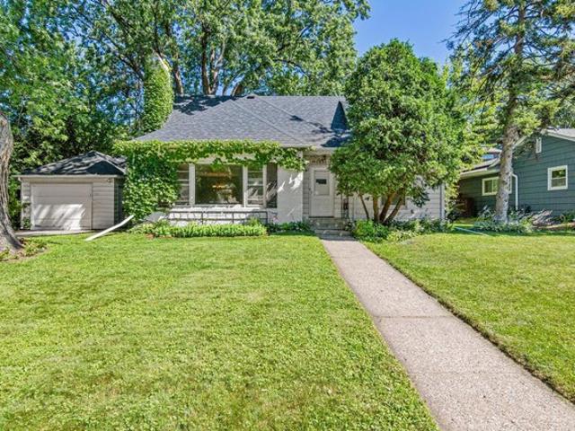 1531 Idaho Ave W, Falcon Heights, MN 55108
