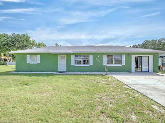 1531 Lake Clay Dr, Lake Placid, FL 33852