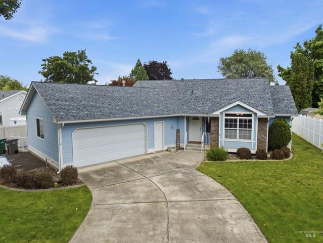 1531 Quail Run Dr, Lewiston, ID 83501