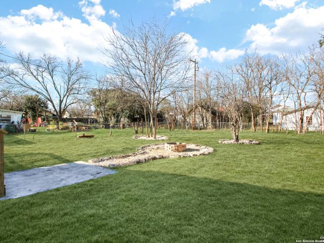 1531 W French Pl, San Antonio, TX 78201 | MLS #1936