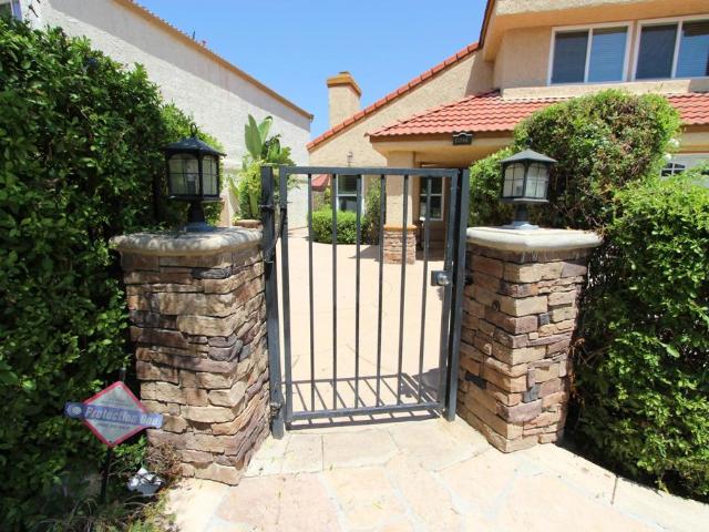15329 Bambi Ct, Moorpark, CA 93021 | MLS #226001 VC | Compass