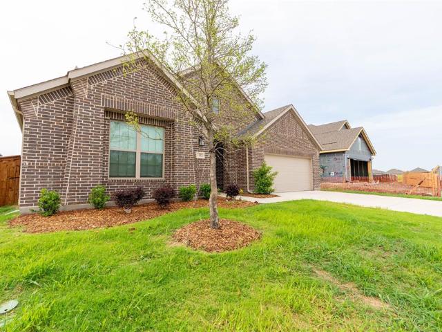 1532 Bushman Lane