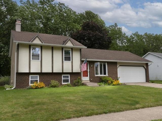 1532 Blanchard Dr, Mishawaka, IN 46544