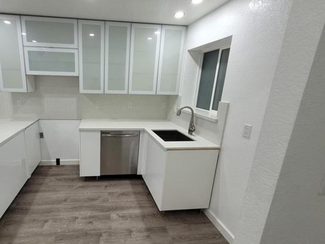 1532 Chanslor Ave, Richmond, CA 94801