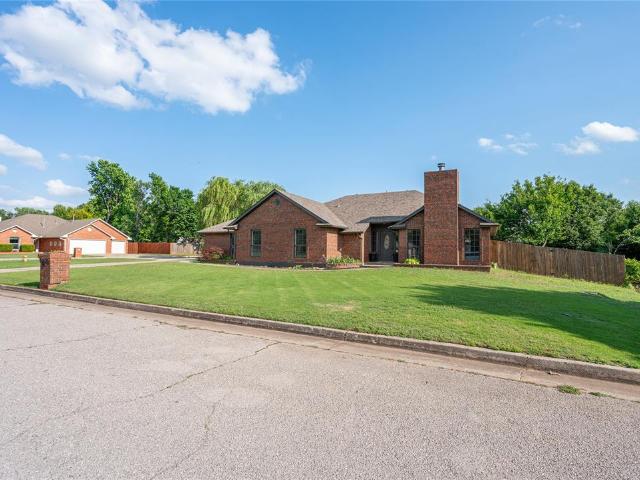 1532 E Twin Brook Terrace