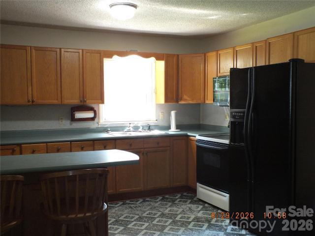 1532 Pinckney Road
