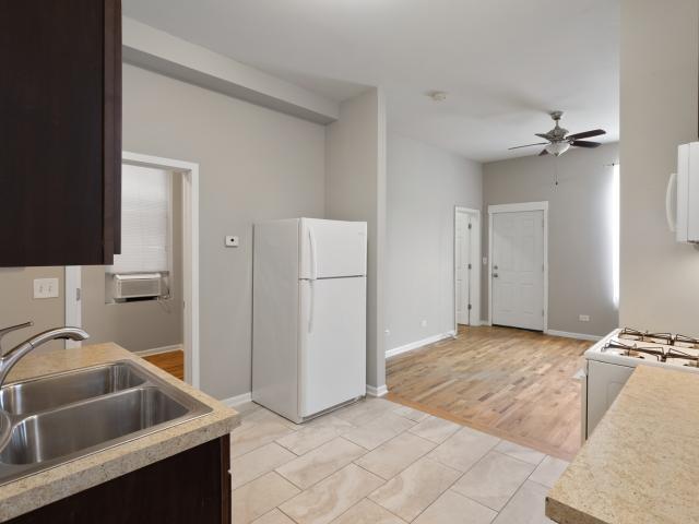 1532 W 18th Pl, Unit 1R, Chicago, IL 60608 | MLS #12620 | Compass
