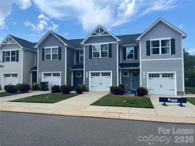 1532 39th Avenue Loop NE