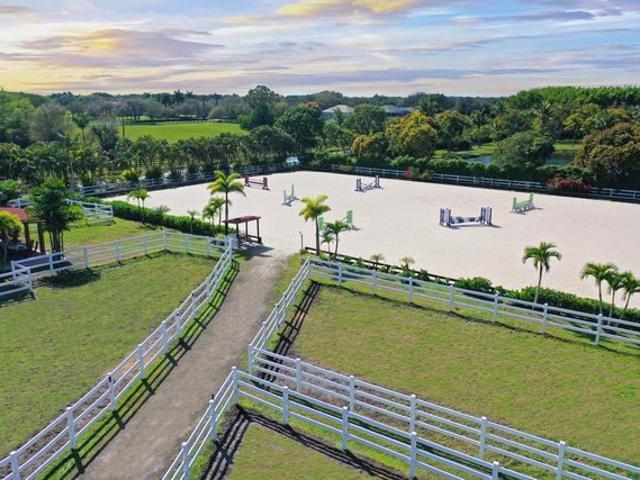 15330 Ocean Breeze Ln, Wellington, FL 33414