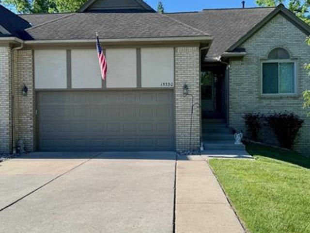 15330 Pebble Pointe Ct, Clinton Township, MI 48038
