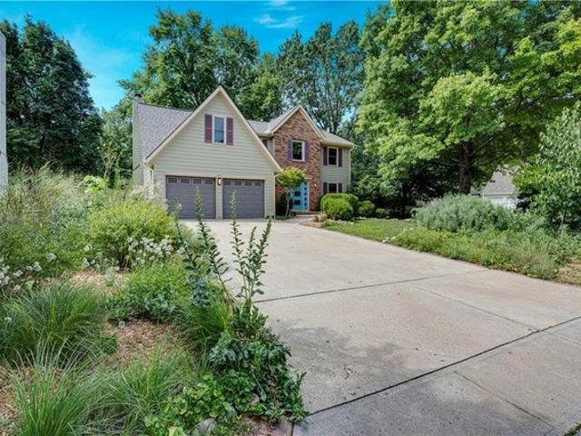 15331 W 84th Ter, Lenexa, KS 66219