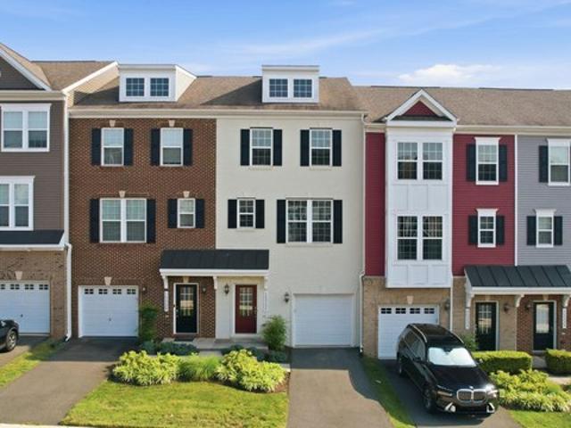 15331 Linville Creek Dr, Haymarket, VA 20169