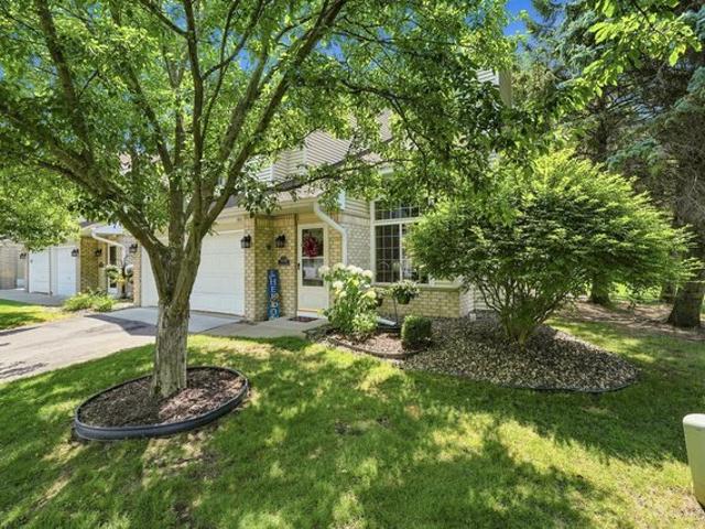 15337 Greenhaven Ln Apt 101, Burnsville, MN 55306